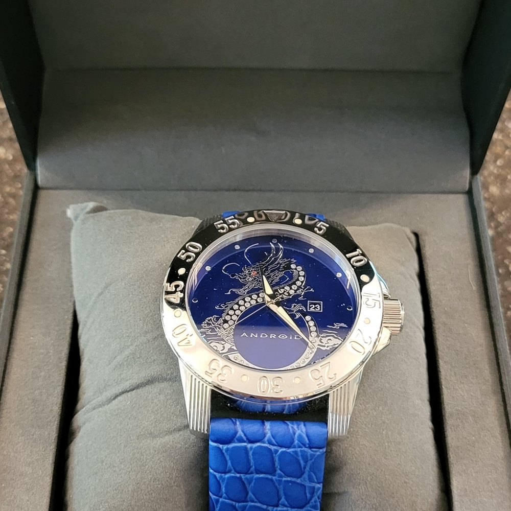 Android Usa Men's Rare Dragon Design Wristwatch. - Gem